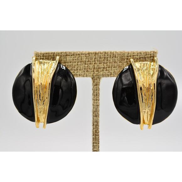 Unbranded | Jewelry | Vintage Clip On Earrings Shiny Black Enamel Round ...